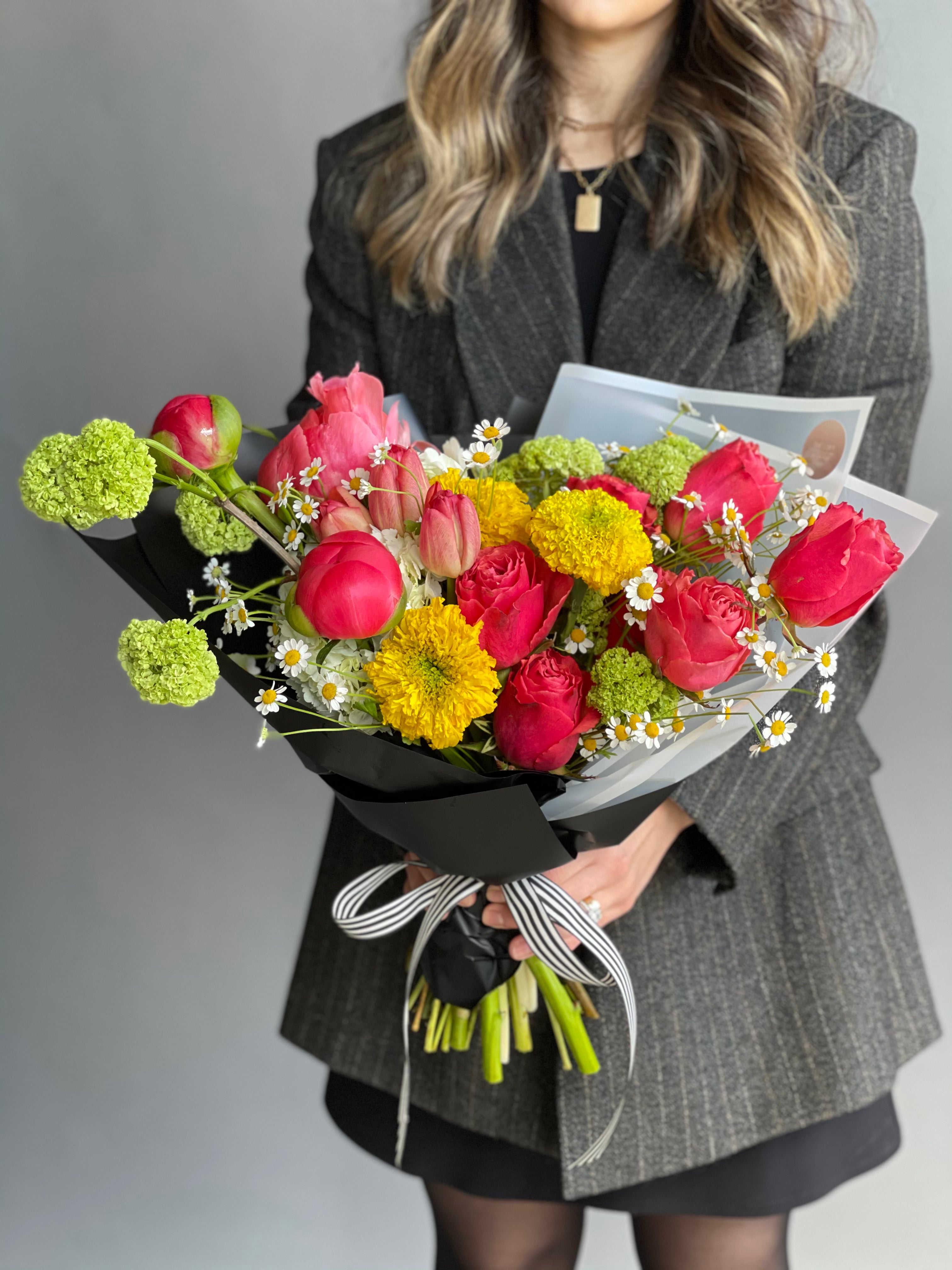 Medium Designer Bouquet | Flowers in Seattle | Theloftflowerbar.com ...